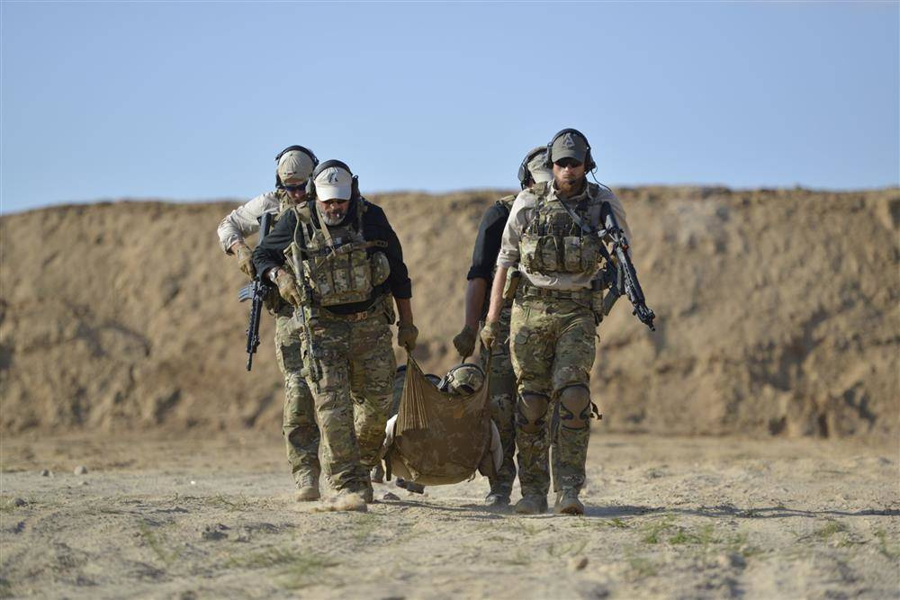 Direct Action - Combat Stretcher Tactical Stretcher - Adaptive Green ...